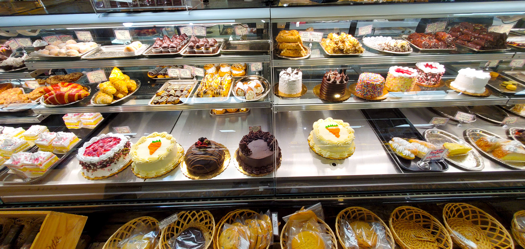 Colasanti's Market - Grocery store in Highland - Website